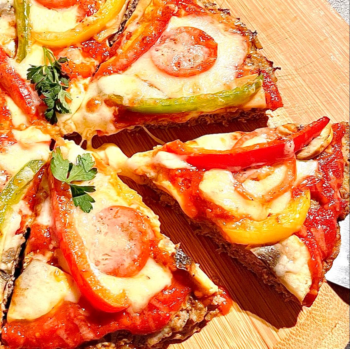 Mighty Beef & Mixed Pepper Meatzza - SWRecipes.co.uk